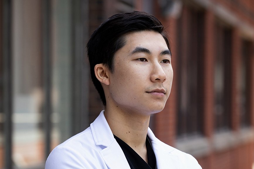 Portrait Session with Dr. Alex Nguyen, MD – Angela Holmyard Photography